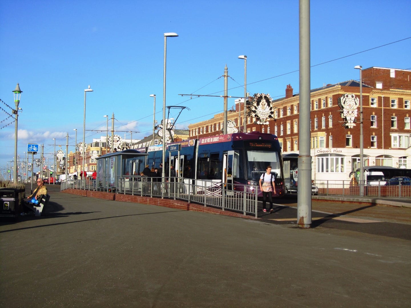 Blackpool Trams - Then and Now • with Live Blackpool