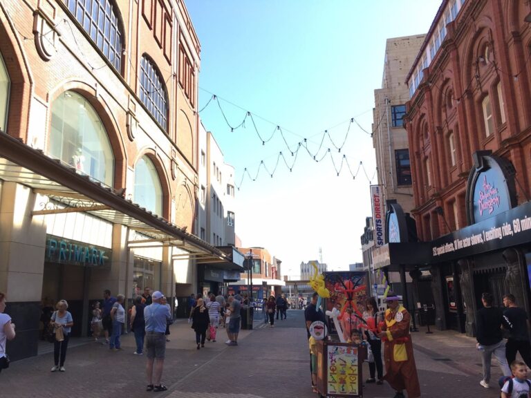 Blackpool Town Centre for Shopping by the Sea - Live Blackpool