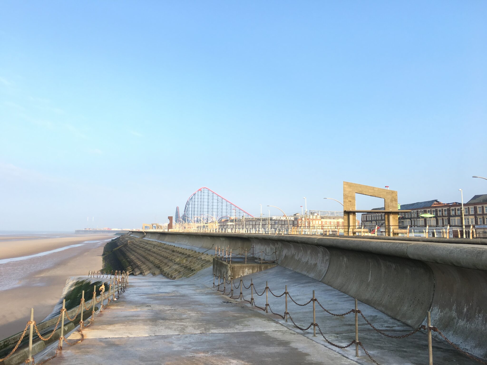Explore seven miles of Blackpool Beach UK - Live Blackpool