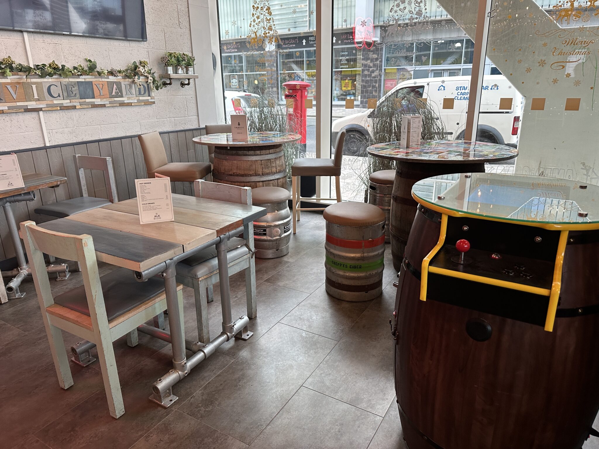 Raleside Blackpool • places to eat and drink with Live Blackpool