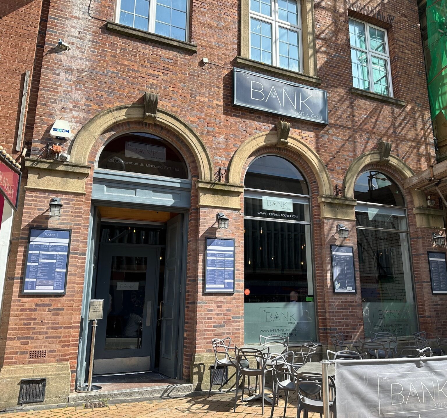 The Bank Bar and Grill Blackpool • places to eat and drink with Live ...